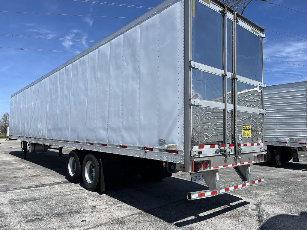 2011 UTILITY 3000R REEFER - Craftsmen Utility Trailer
