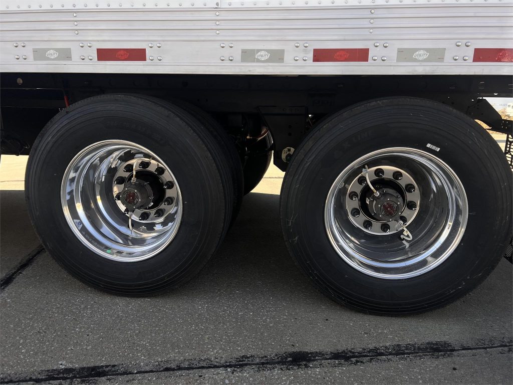 2025 UTILITY 3000R REEFER TRAILER - Craftsmen Utility Trailer