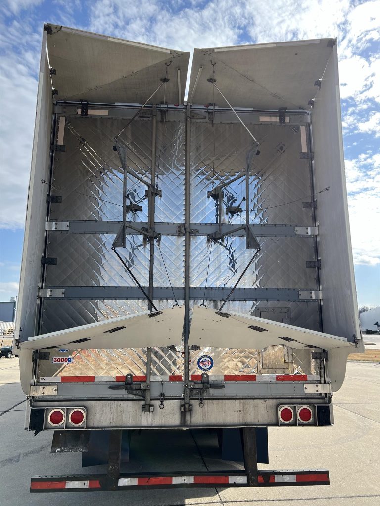 2015 UTILITY 3000R - Craftsmen Utility Trailer