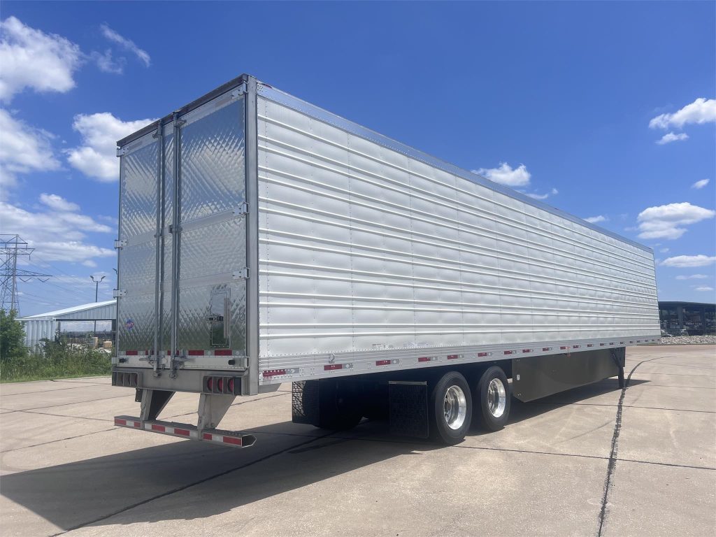 2025 UTILITY 3000R REEFER TRAILER - Craftsmen Utility Trailer